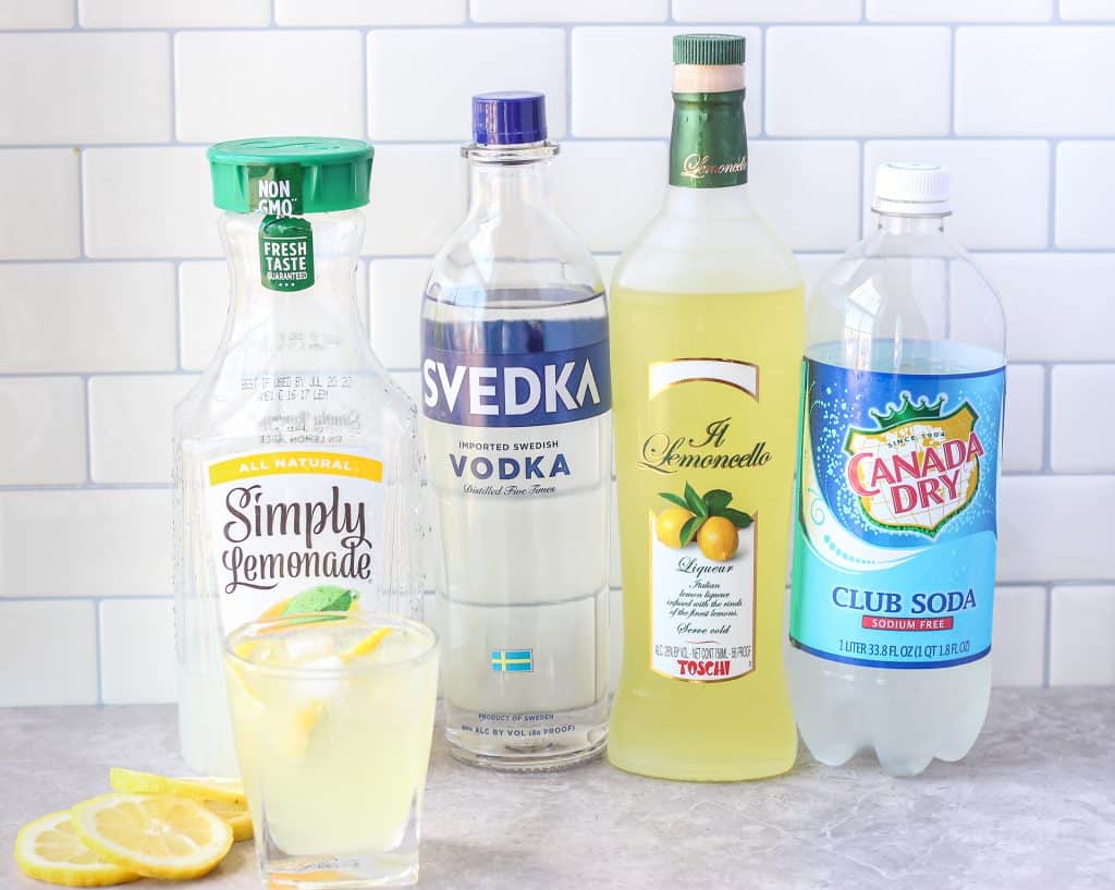 Limoncello and Vodka Cocktail - A Seasoned Greeting