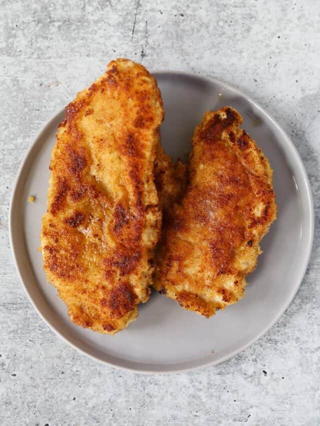 How to Dredge and Bread Chicken - A Seasoned Greeting