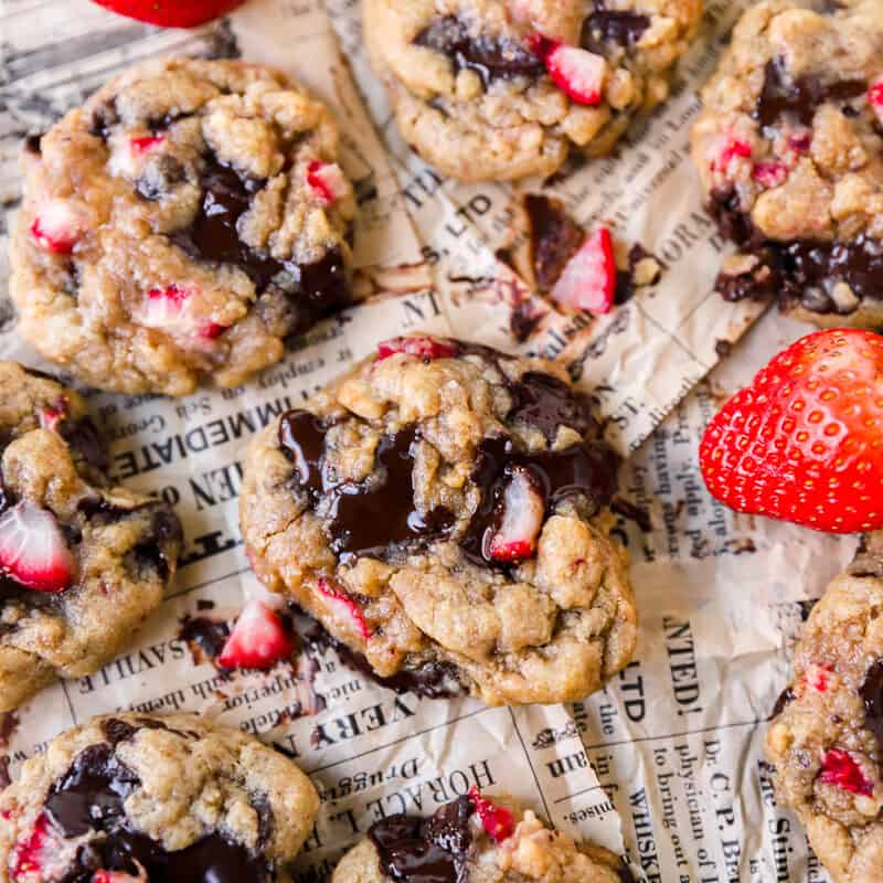 Strawberry Chocolate Cookies - A Seasoned Greeting