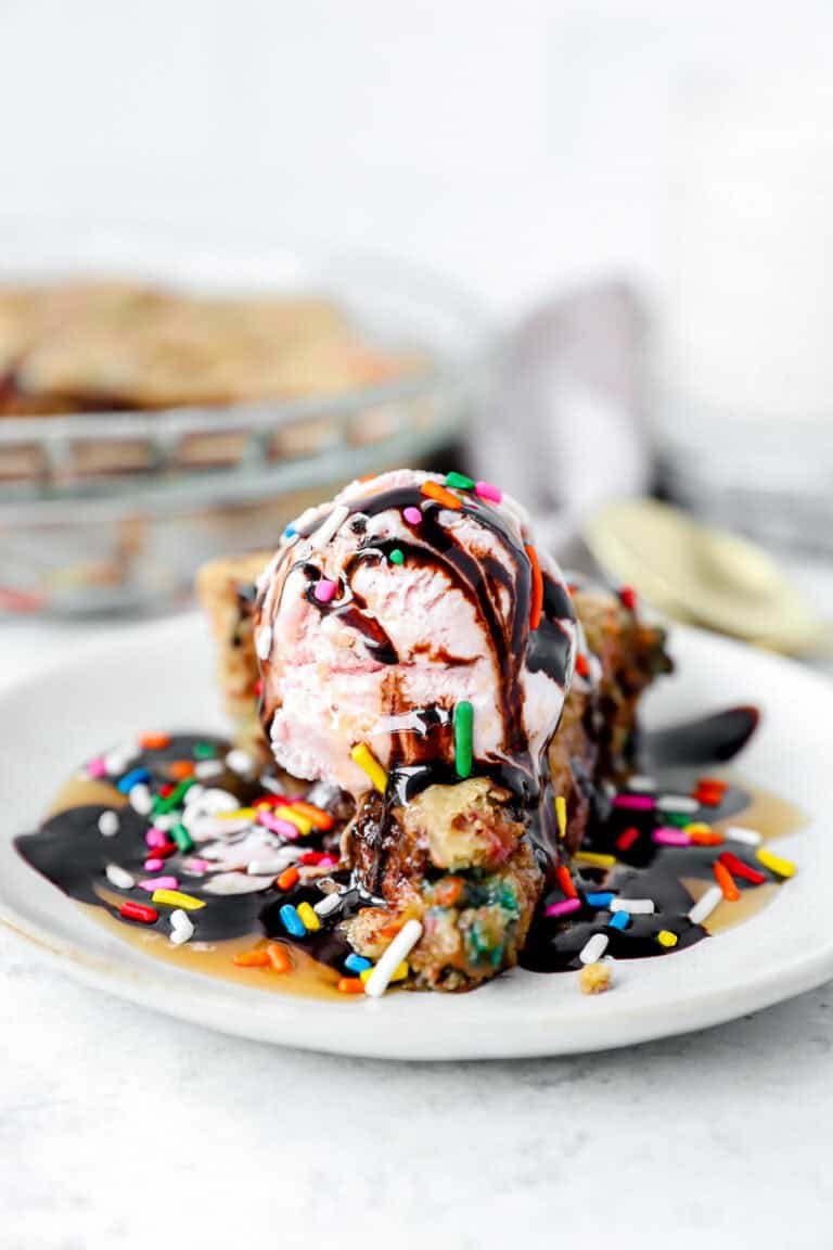 Banana Split Cookie Pie - A Seasoned Greeting